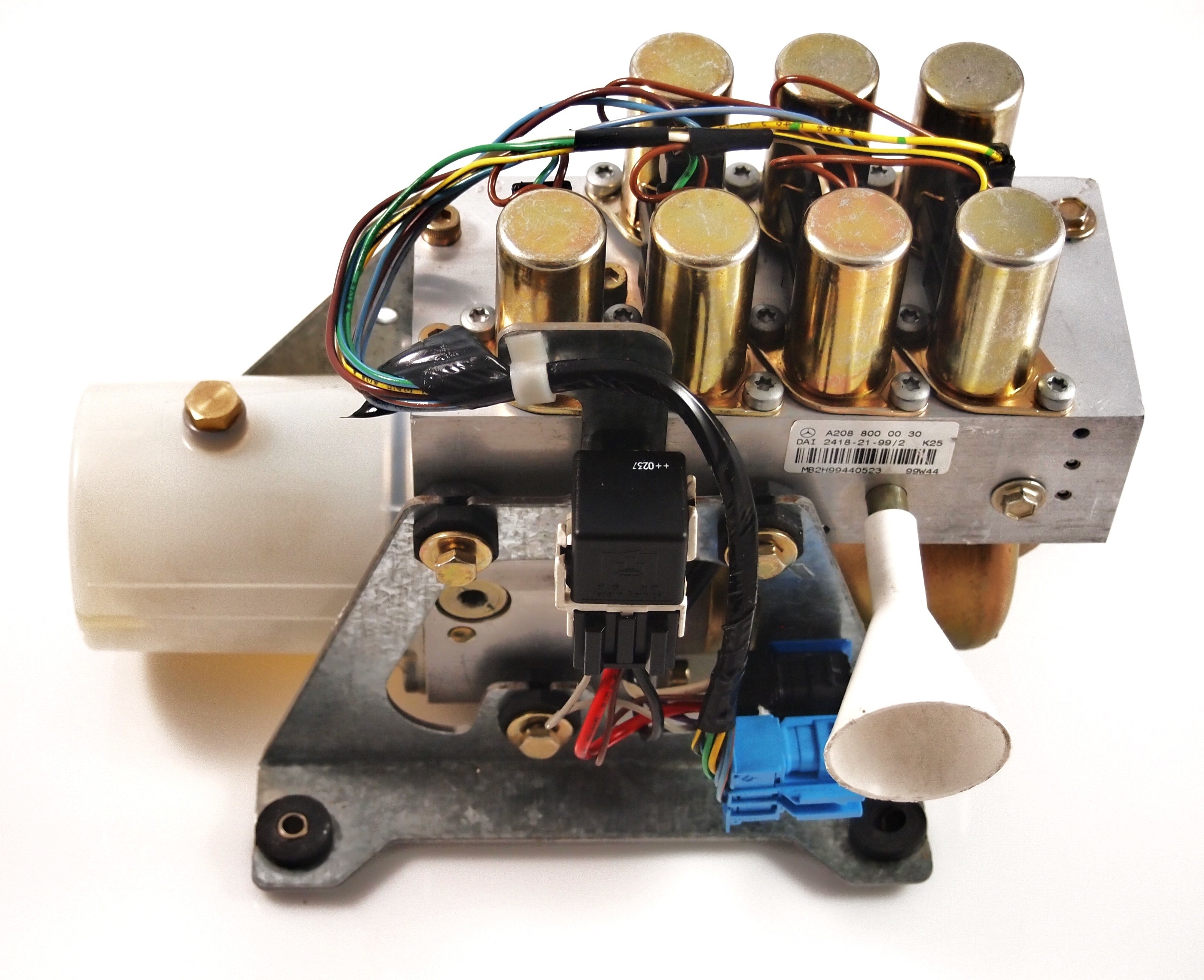 Hydraulic Pump - Mercedes W208 CLK-Class - P/N: 2088001748